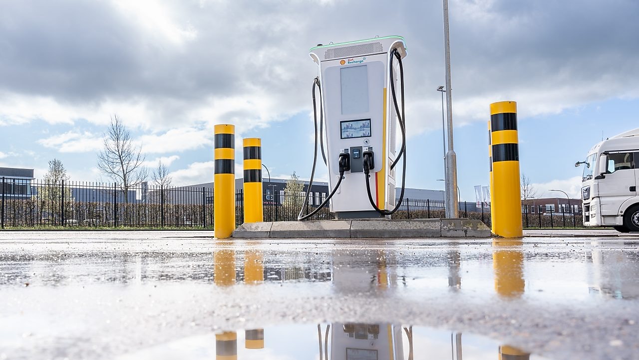 End to End Depot Charging Solutions | Shell Belgique